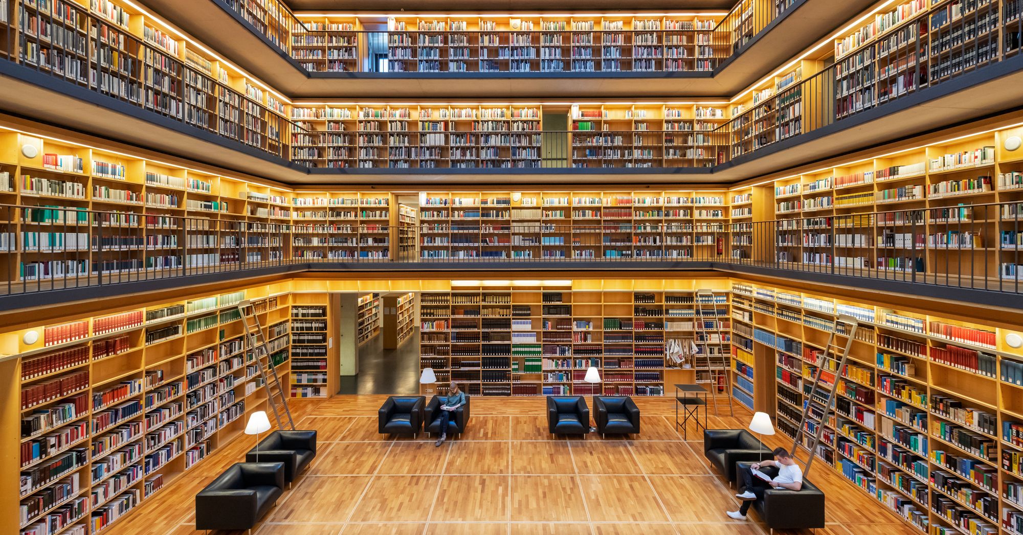 Studienzentrum - Archiv- und Forschungsbibliothek